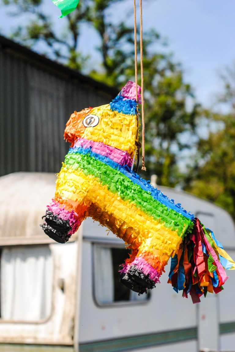 Pinata Basteln - Bastelanleitung in 5 einfachen Schritten